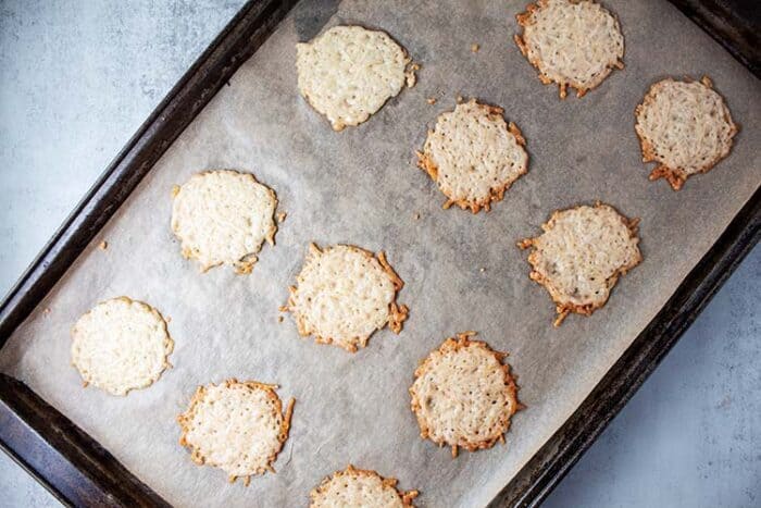 Homemade Parmesan Crisps Recipe - ForgetSugar