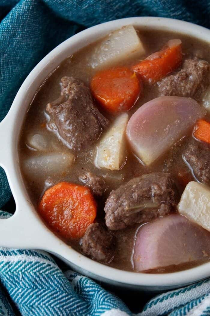 Keto Beef Stew - ForgetSugar